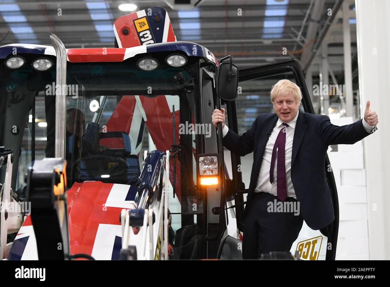 Jcb cab manufacturing centre hi-res stock photography and images - Alamy