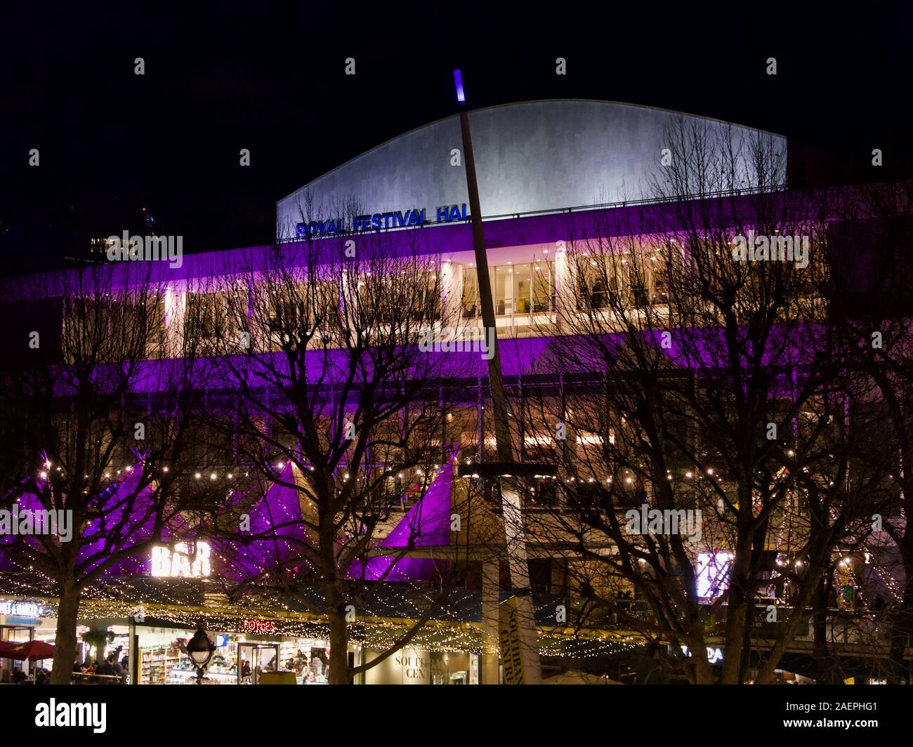 Royal festival hall exterior hi-res stock photography and images - Alamy