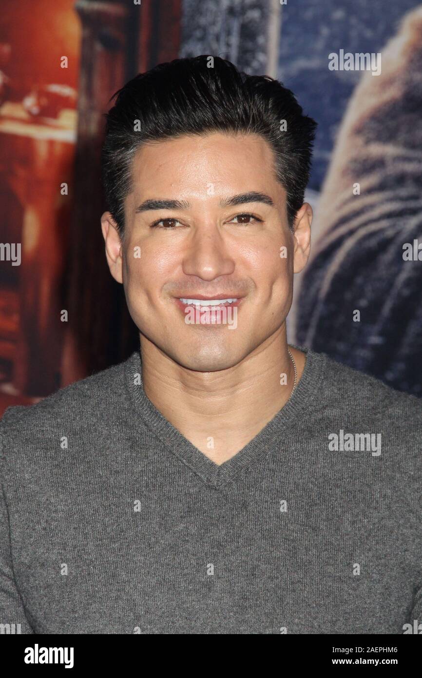 Next level mario hi-res stock photography and images - Alamy