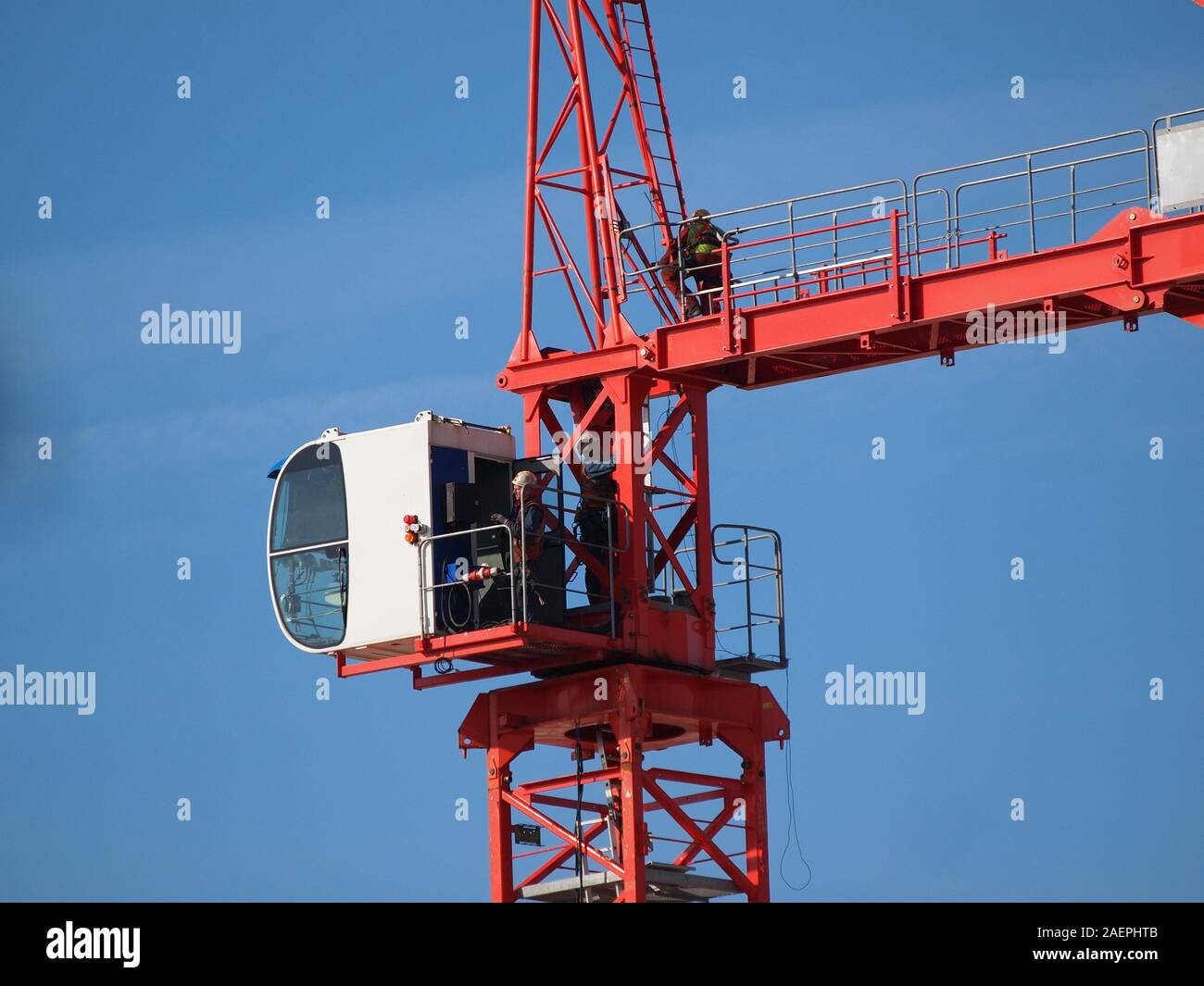 A tower crane hi-res stock photography and images - Alamy
