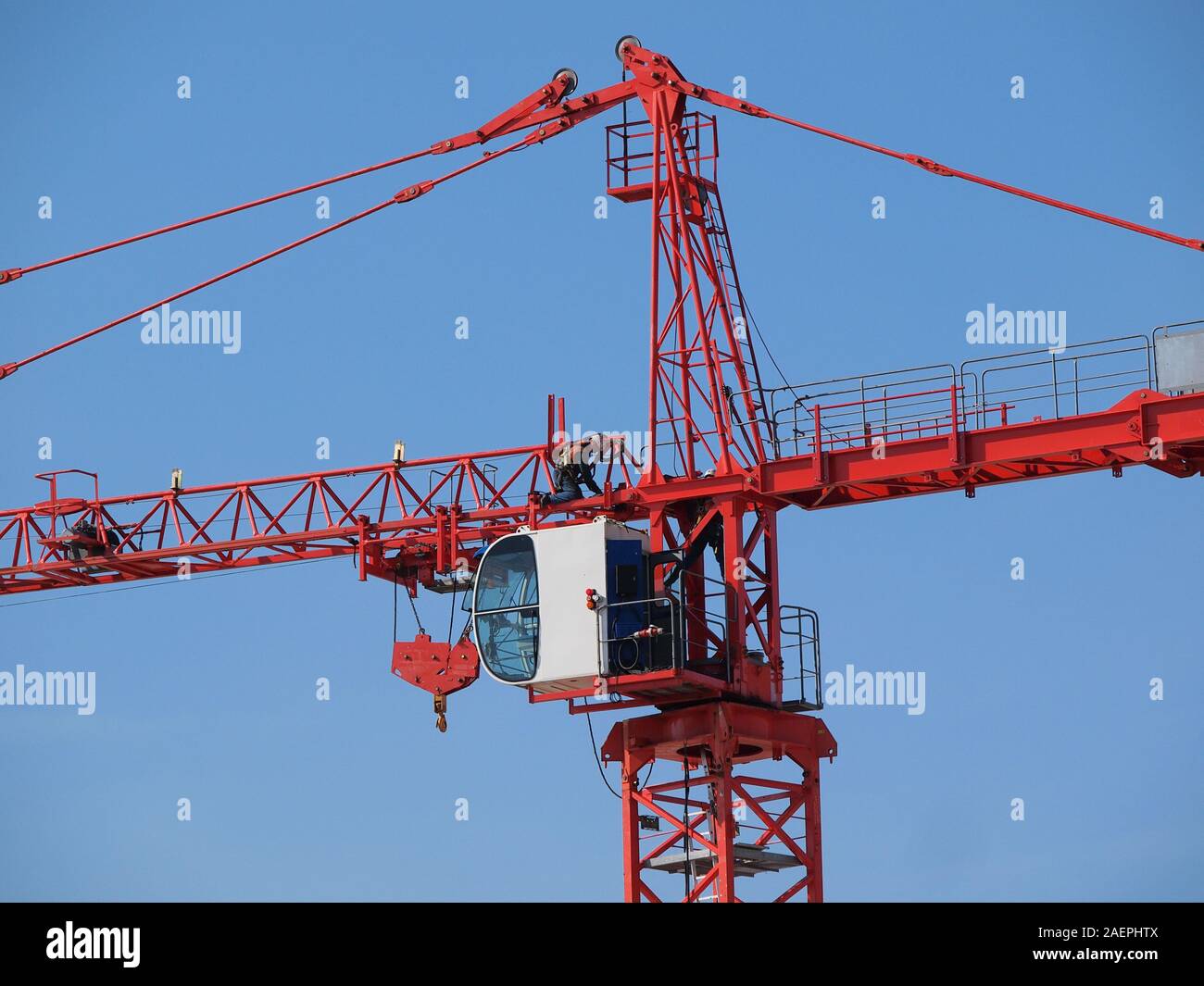 Detail of a tower crane being constructed Stock Photo - Alamy
