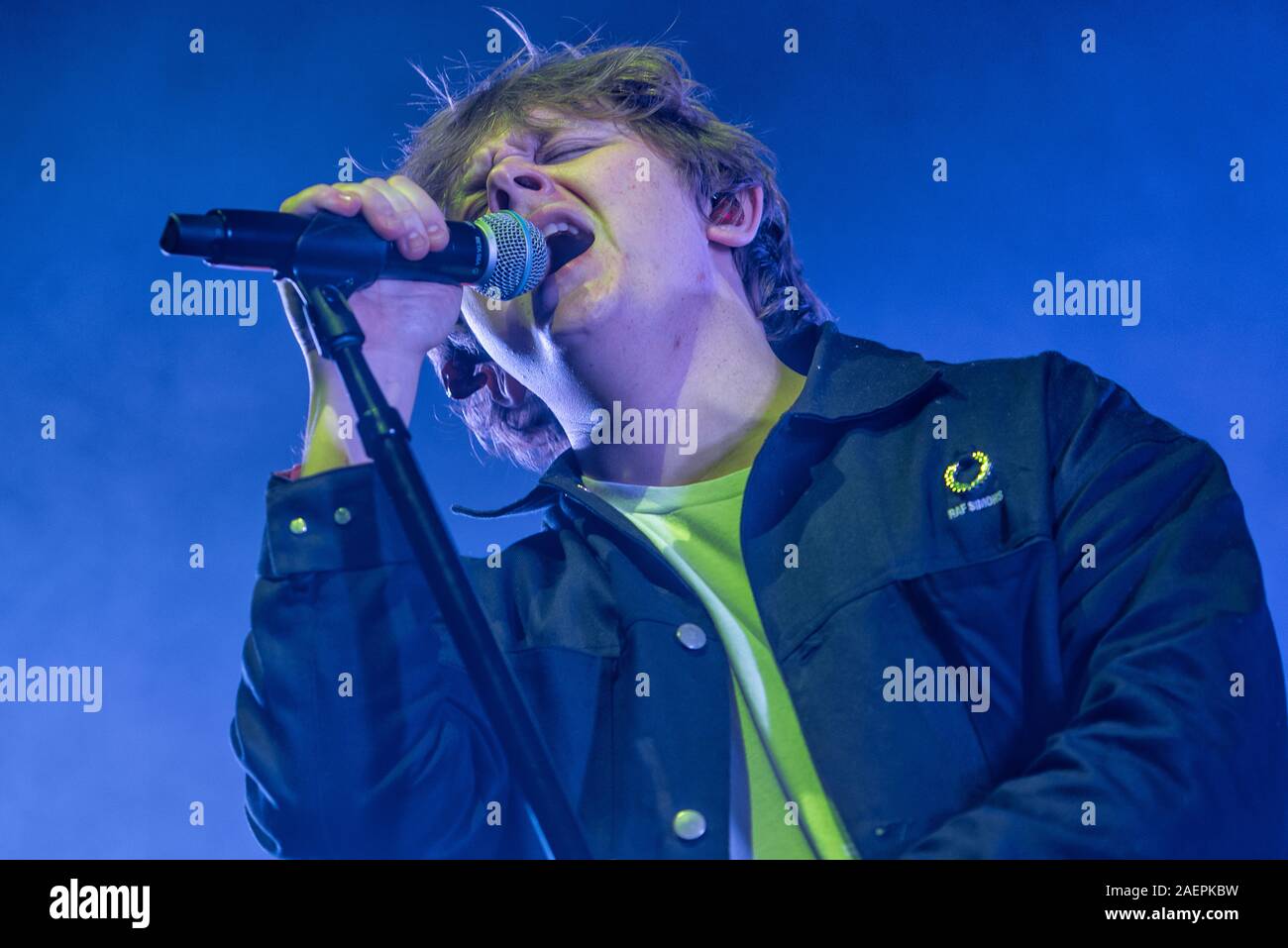 Lewis capaldi hi-res stock photography and images - Alamy