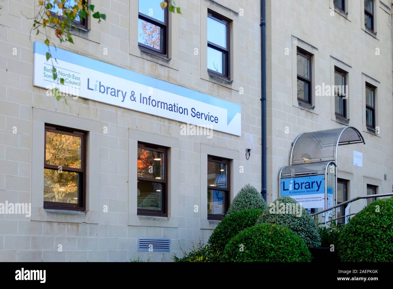 Midsomer hi-res stock photography and images - Alamy