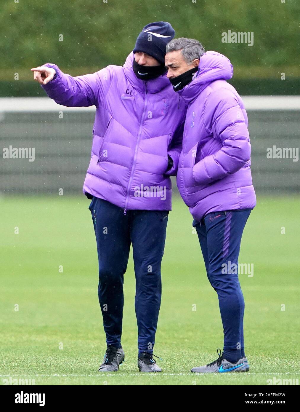 Tottenham hotspur coach carlos lalin hi-res stock photography and ...