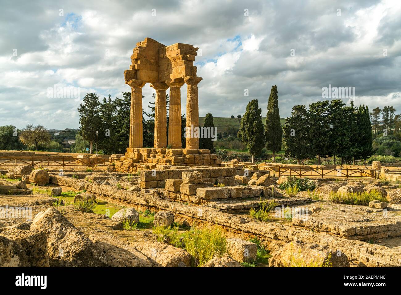 Dioskurentempel im Tal der Tempel, Agrigent, Sizilien, Italien, Europa ...