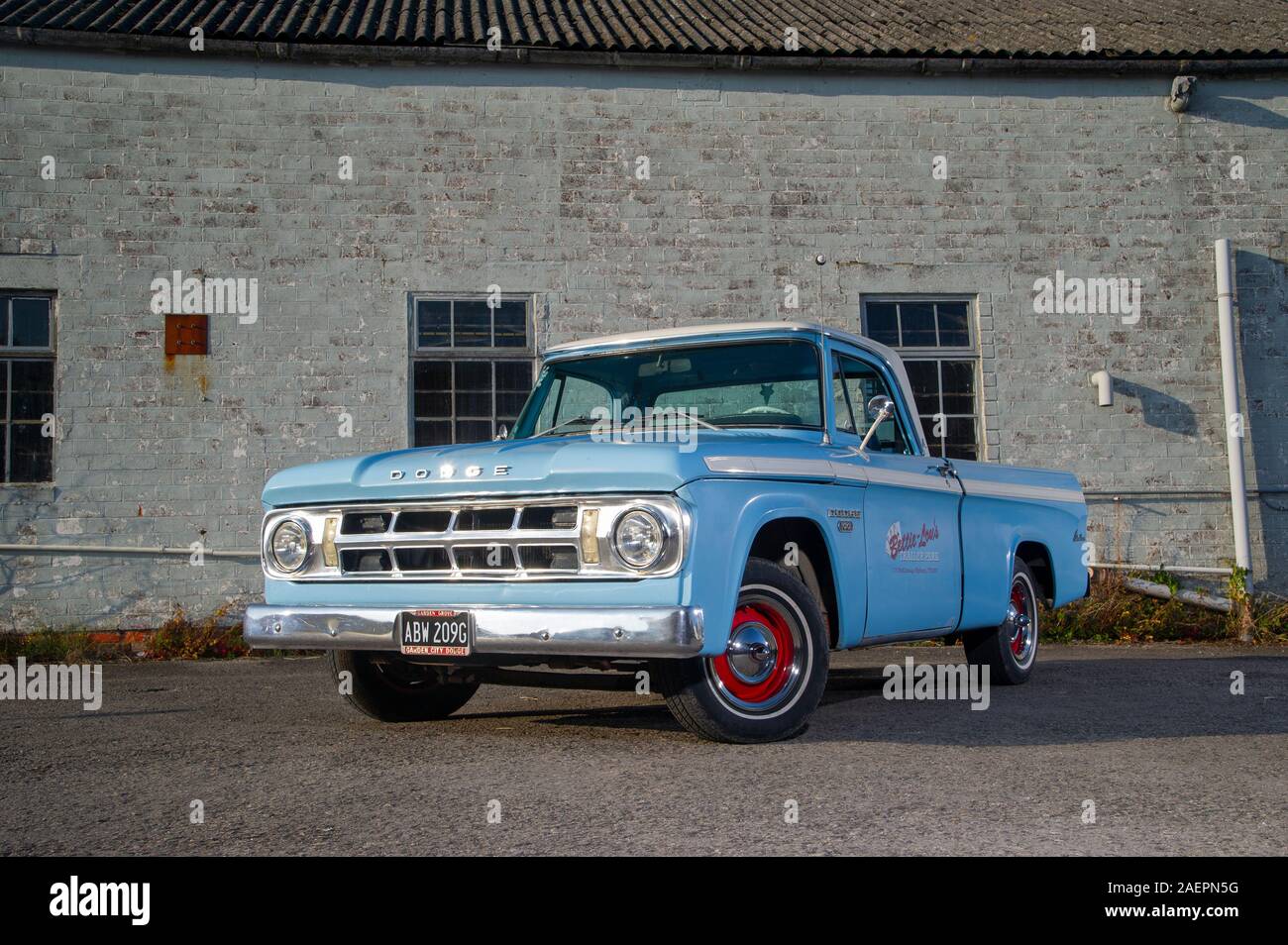 1969 Dodge 100 classic American pick up truck Stock Photo - Alamy
