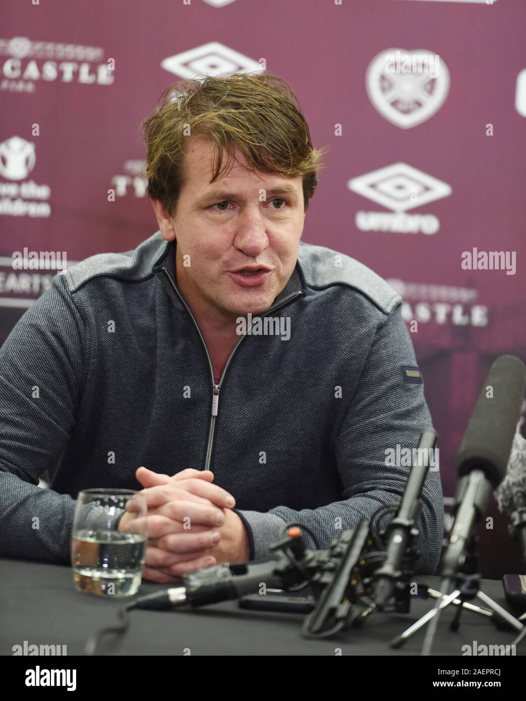 Tynecastle stadium hi-res stock photography and images - Alamy