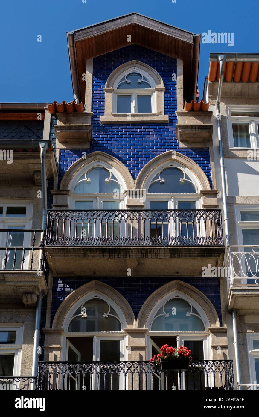Traditional azulejos tiles on facade hi-res stock photography and ...