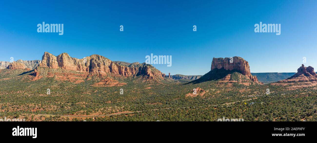 Panoramic image of Courthouse Butte and surrounding mountains in Sedona ...