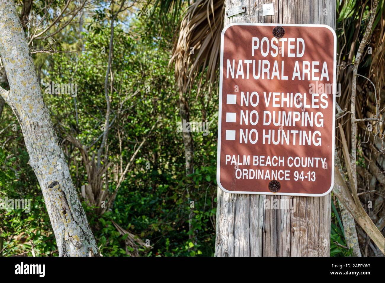 County ordinance sign hi-res stock photography and images - Alamy