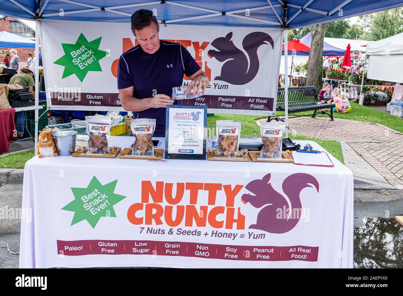 Stall stalls booth market nuts hi-res stock photography and images - Alamy