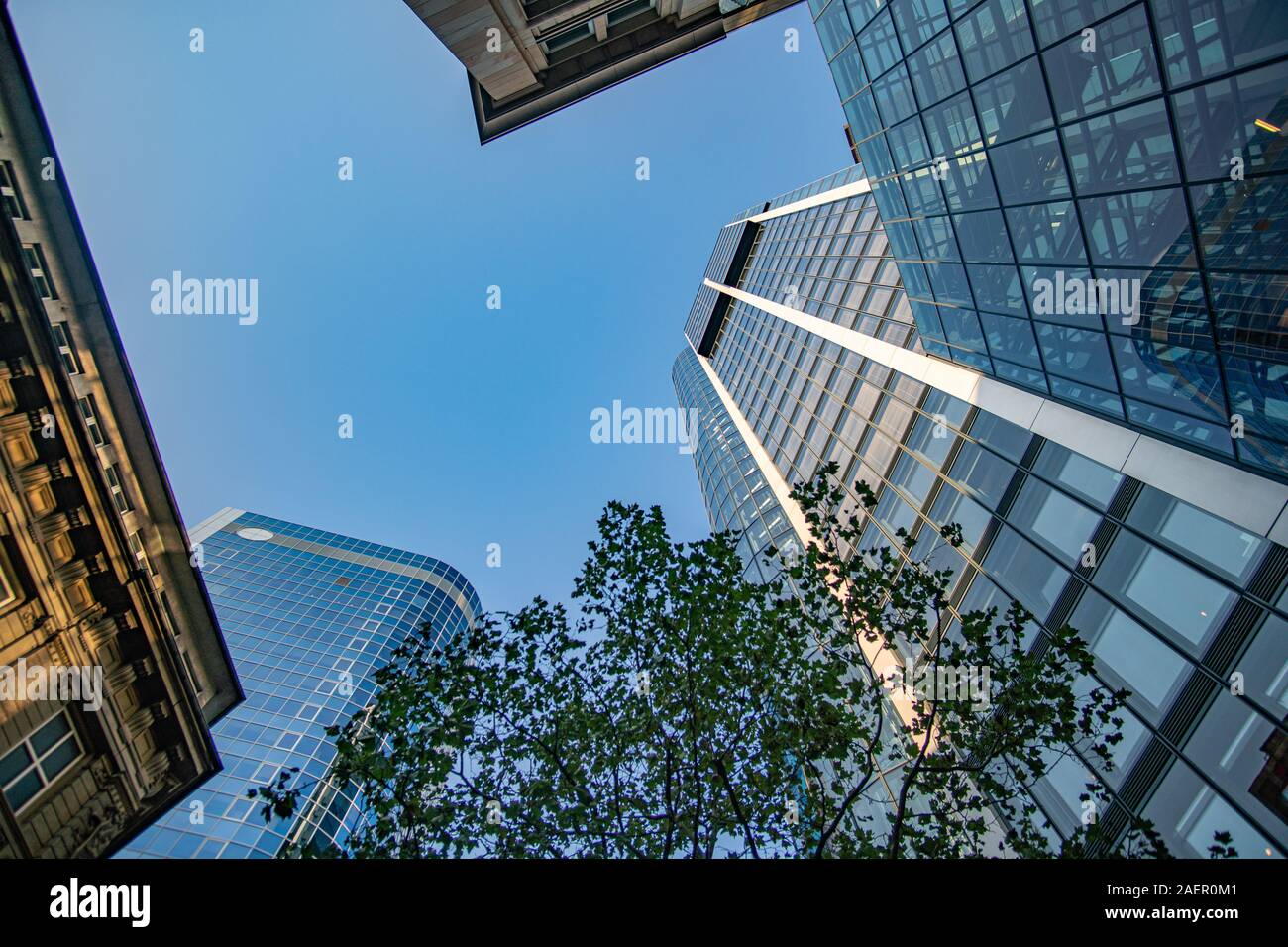 Tall building from below hi-res stock photography and images - Alamy