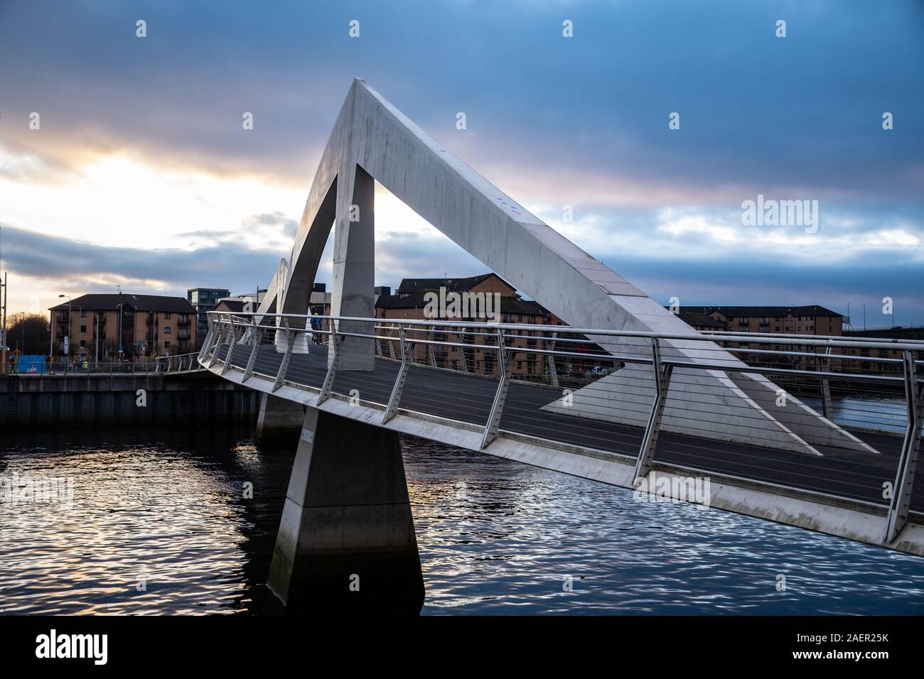 Glasgow River Clyde Walkway City High Resolution Stock Photography and ...