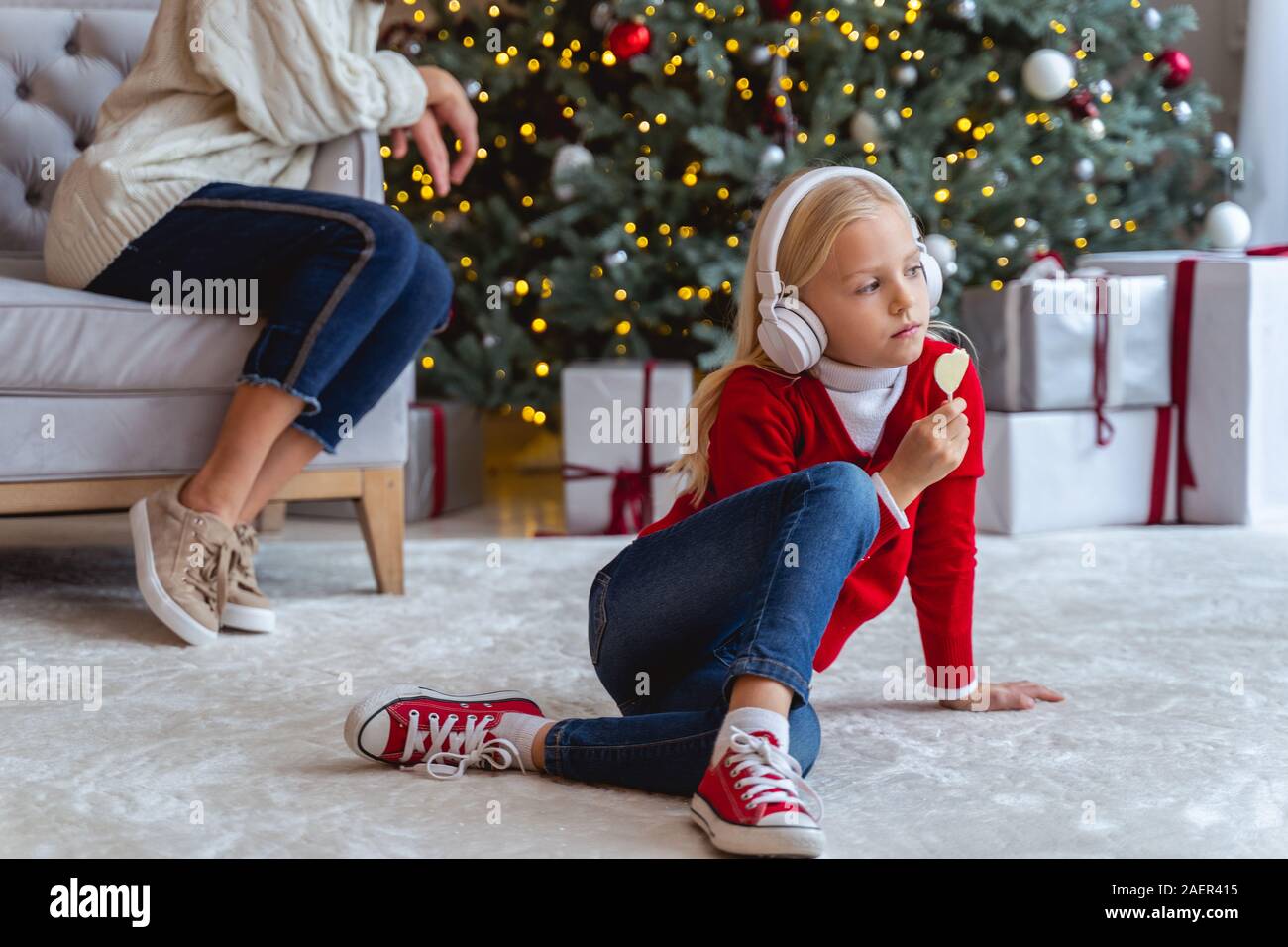 Sad little girl looking into the distance Stock Photo - Alamy