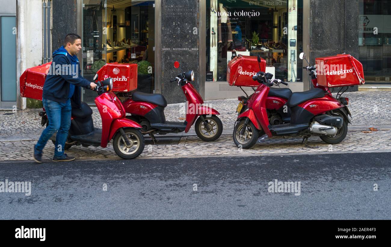 Scooters pizza hi-res stock photography and images - Alamy
