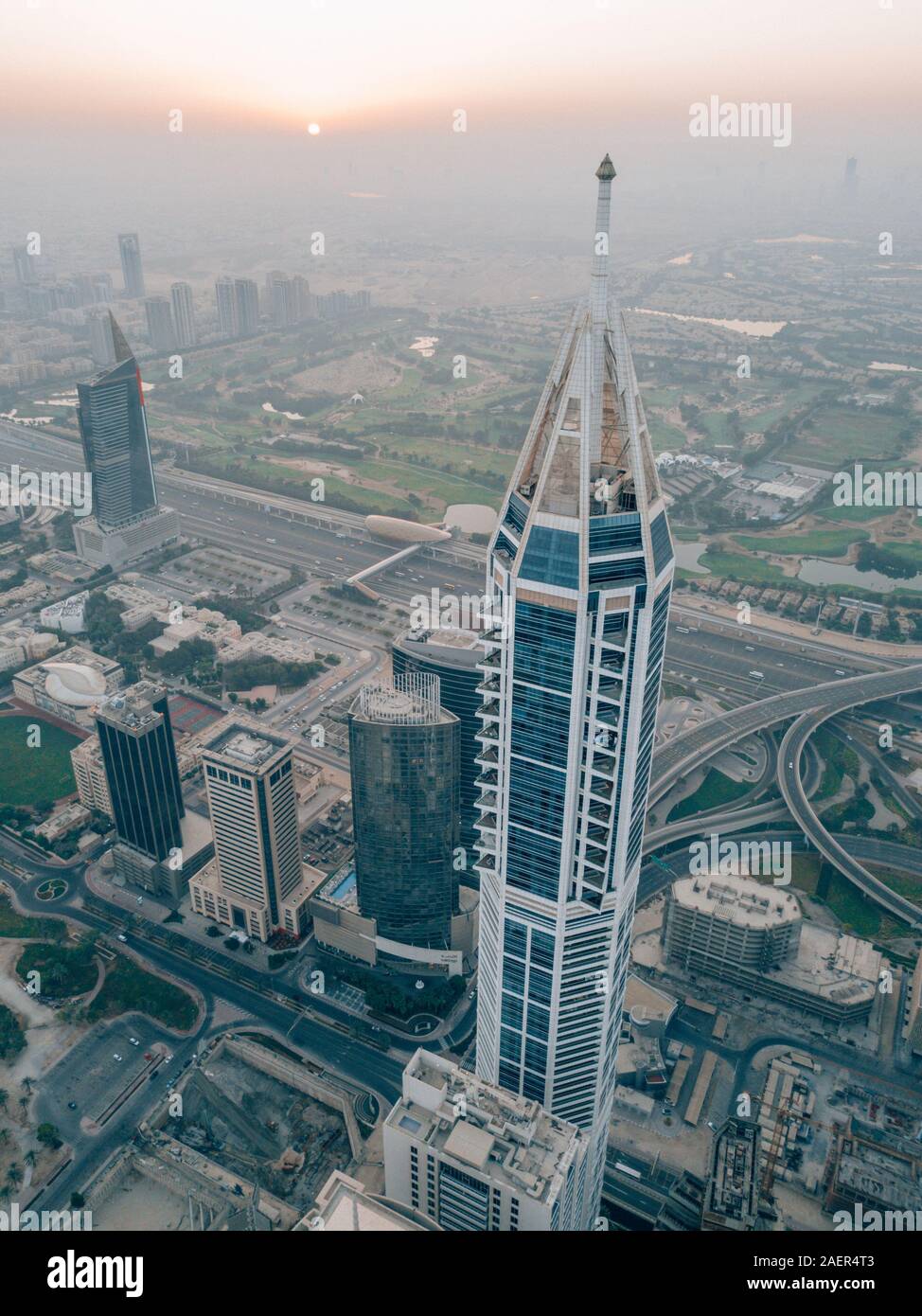 Drone dubai hi-res stock photography and images - Alamy