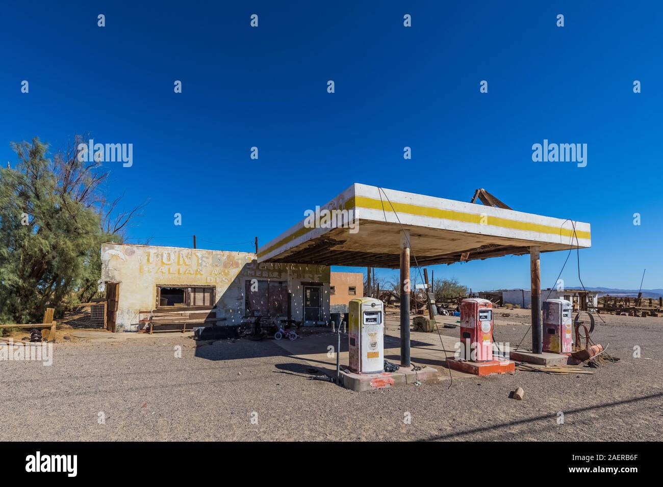 Whiting Brothers gas station, closed in 1968, at Newberry Springs along ...