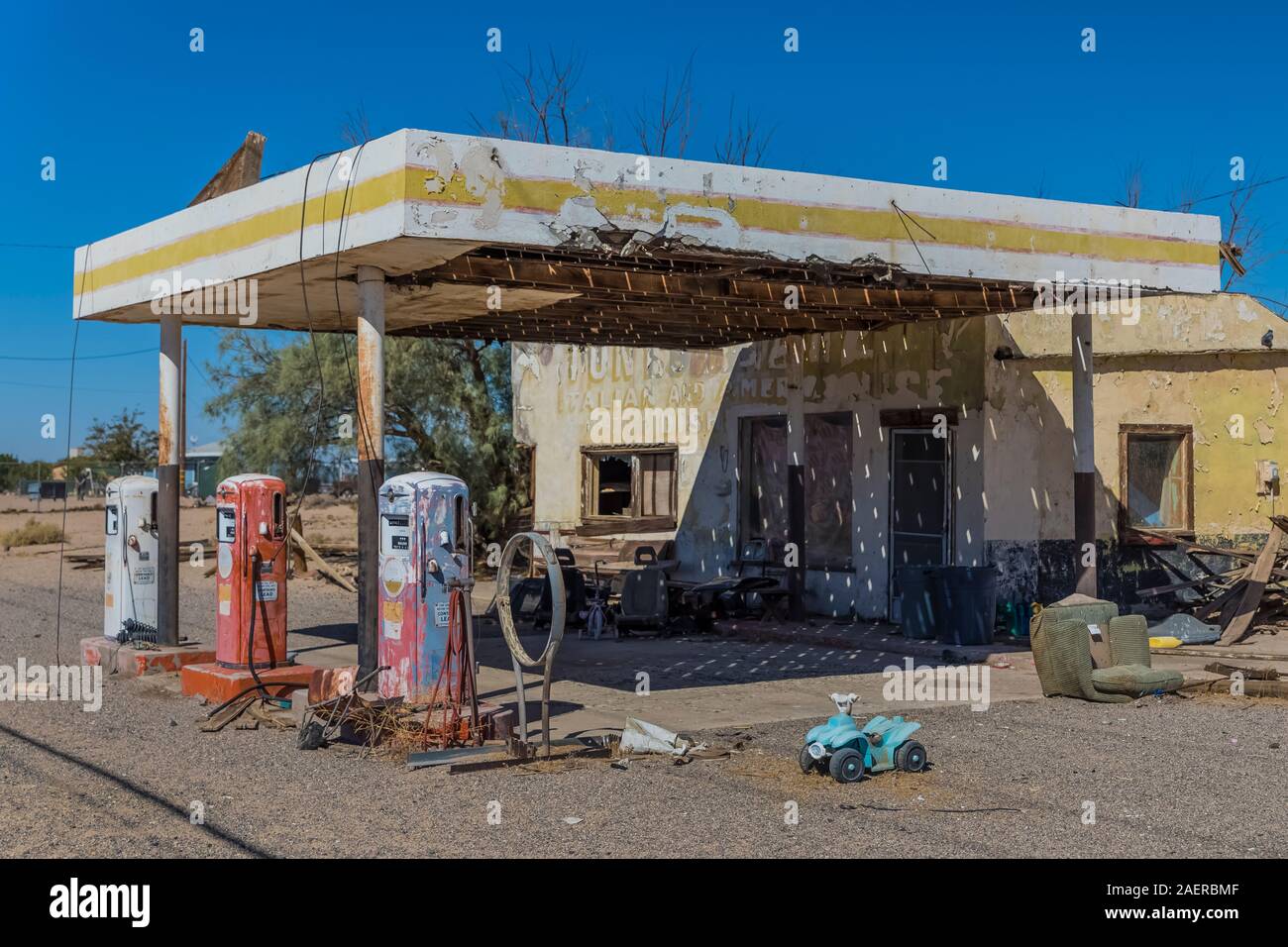 Whiting Brothers gas station, closed in 1968, at Newberry Springs along ...