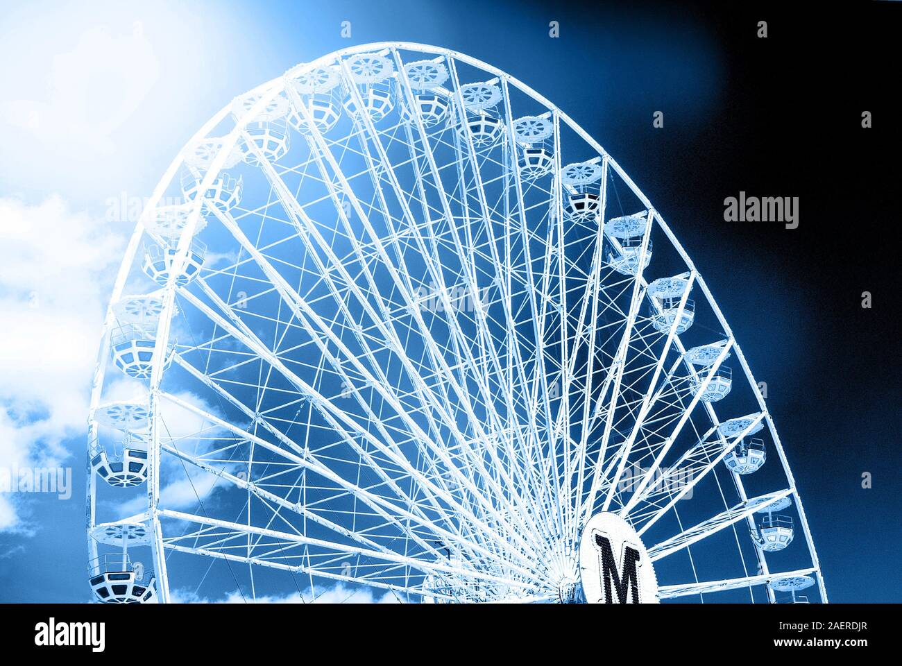 Pantone colour wheel hi-res stock photography and images - Alamy