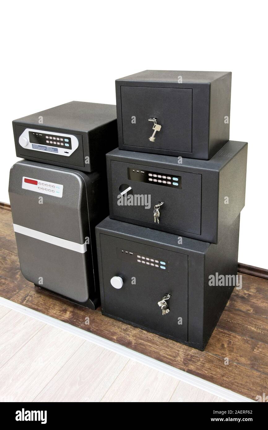 Gold safe deposit boxes hi-res stock photography and images - Alamy