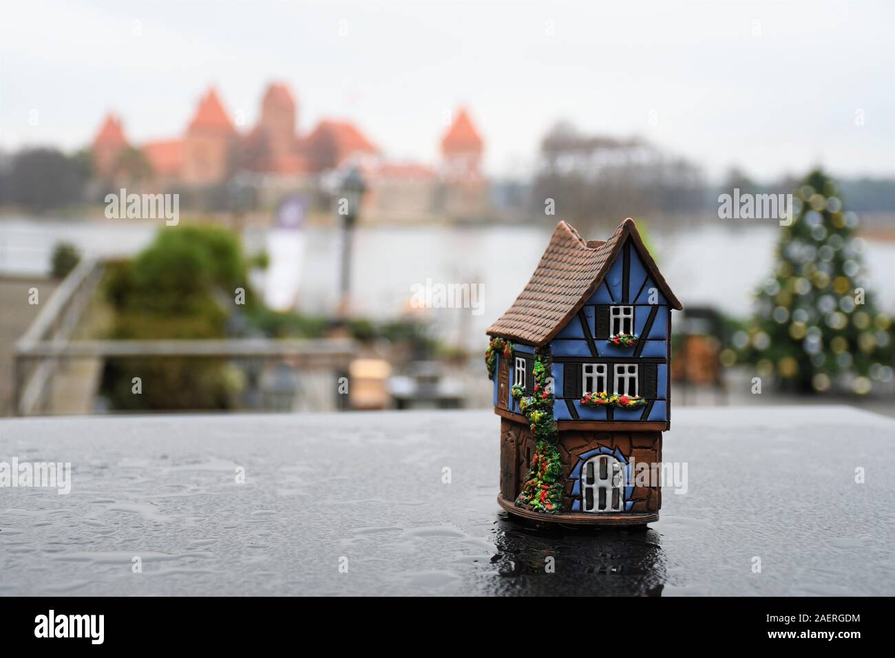 Terracotta house hi-res stock photography and images - Alamy