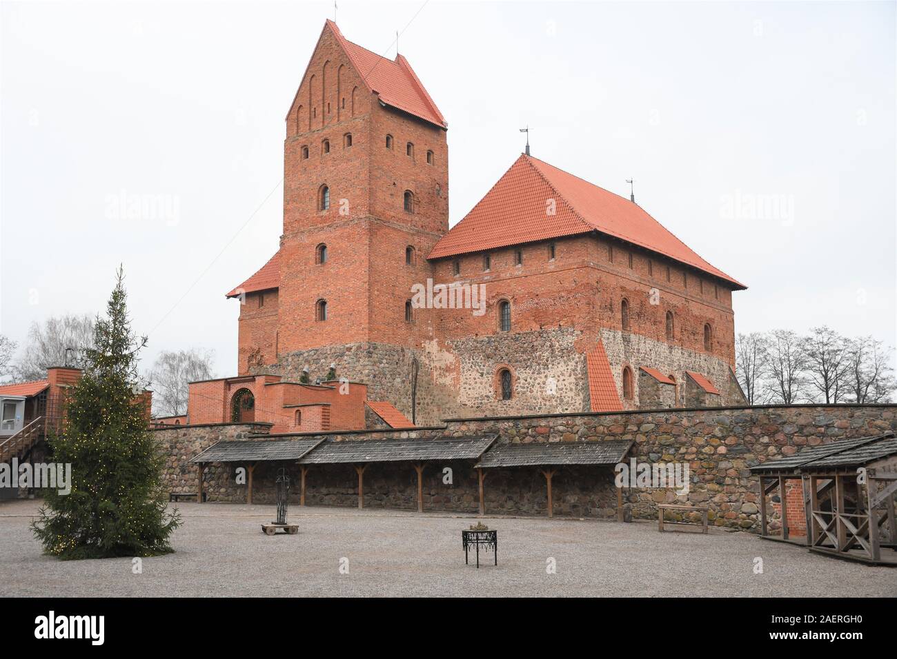 Vilnius medieval architecture hi-res stock photography and images - Alamy