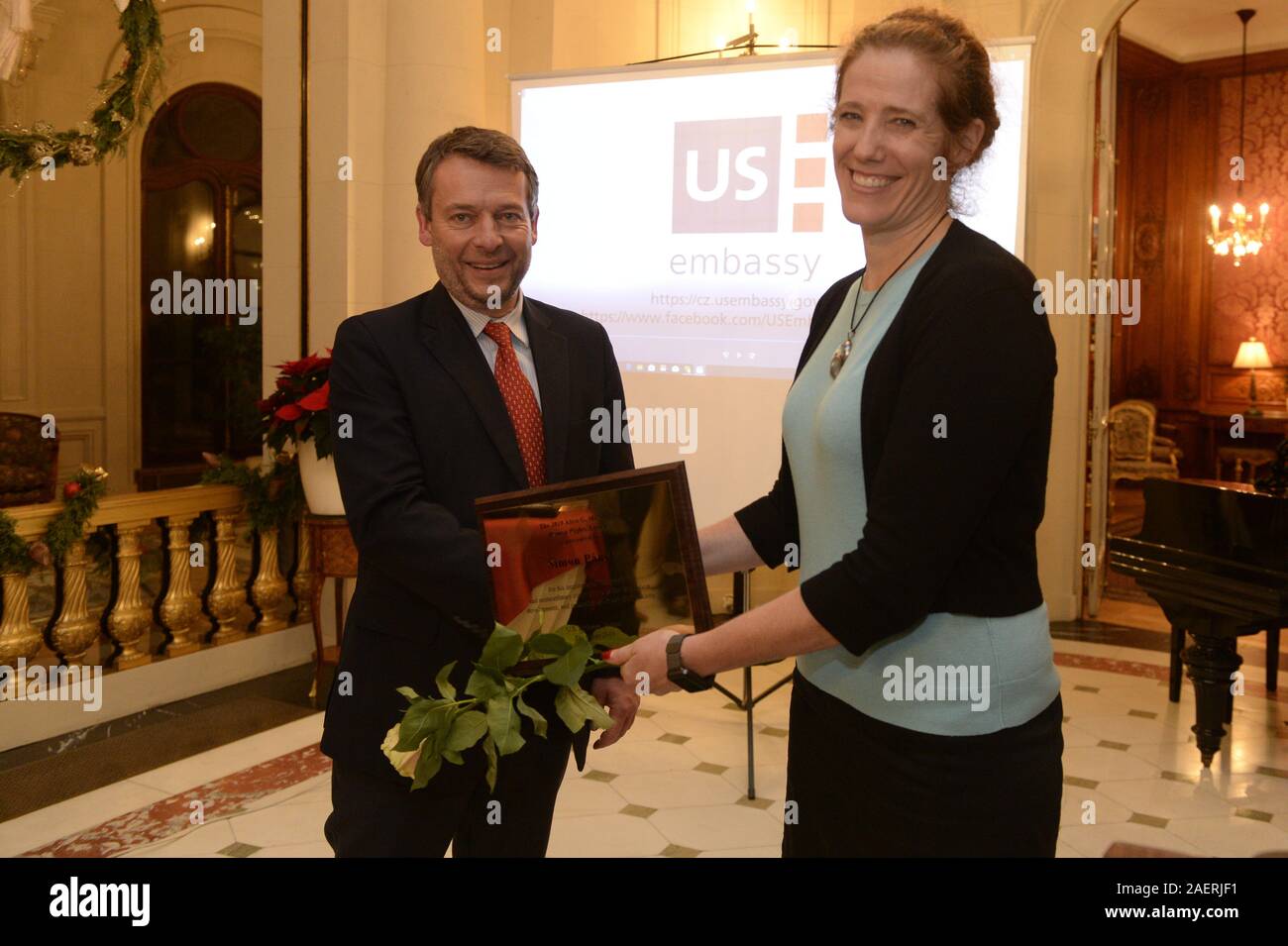 Jennifer bachus hi-res stock photography and images - Alamy