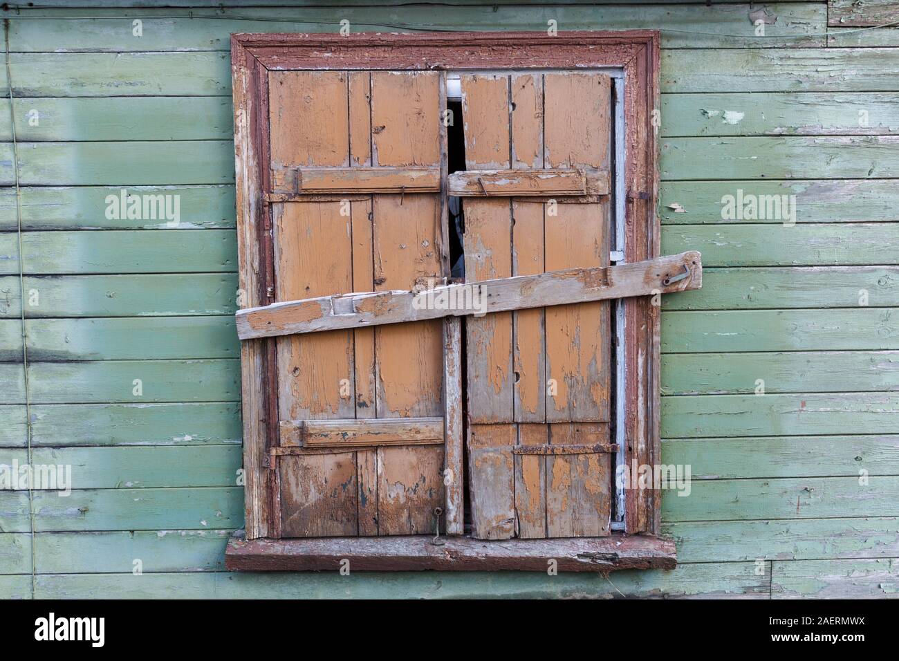 Wooden planks architecture hi-res stock photography and images - Alamy