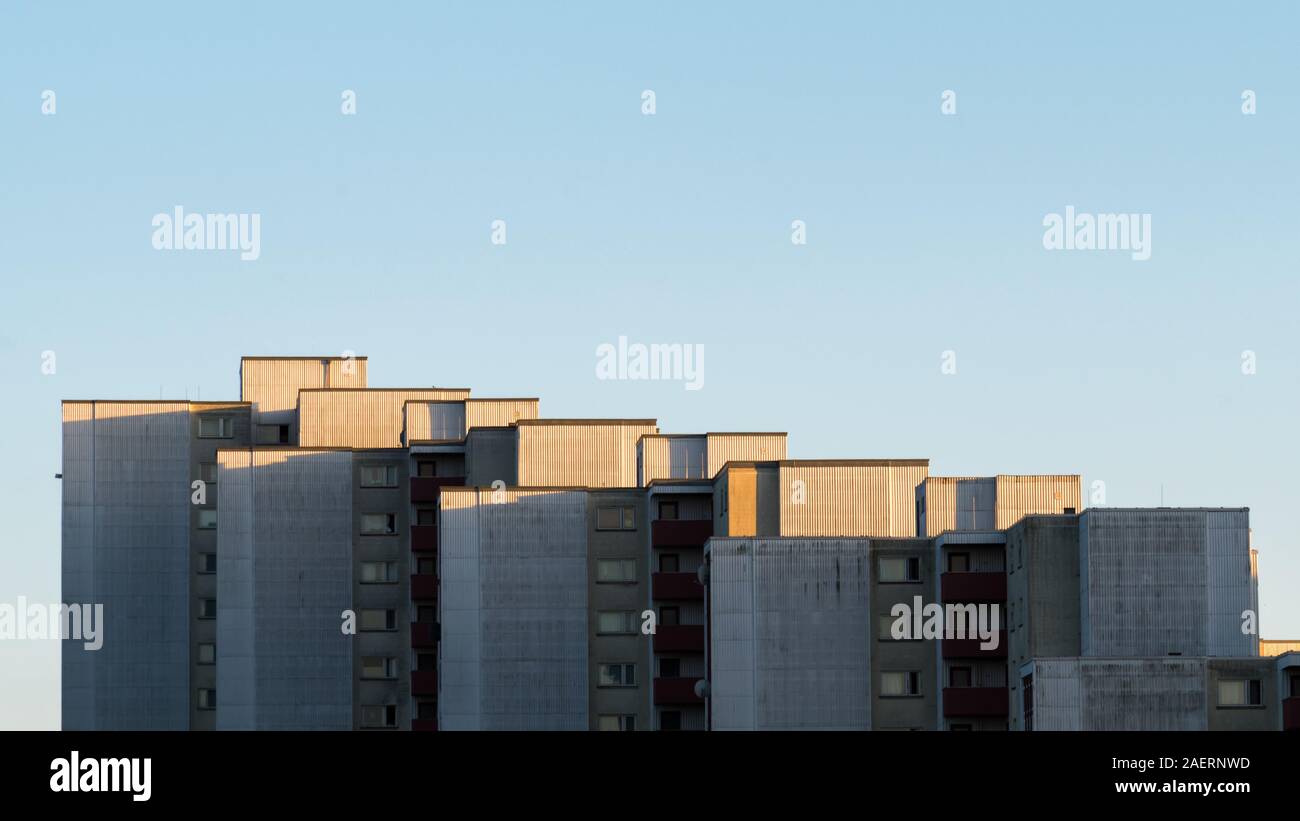 Sunlight in the afternoon on the apartment building Stock Photo - Alamy