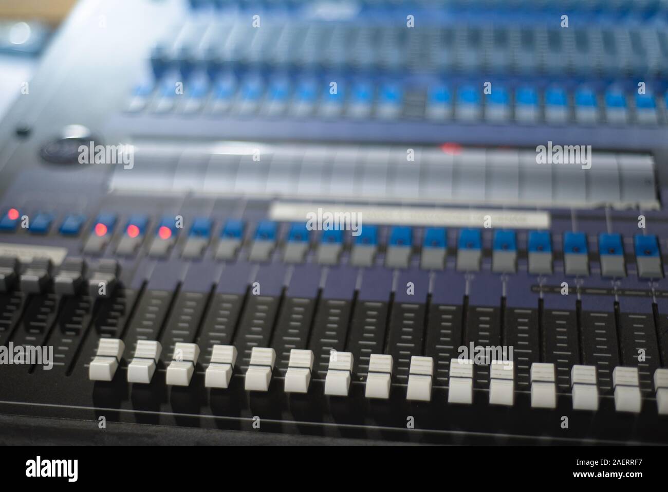 Sound mixing equipment hi-res stock photography and images - Alamy