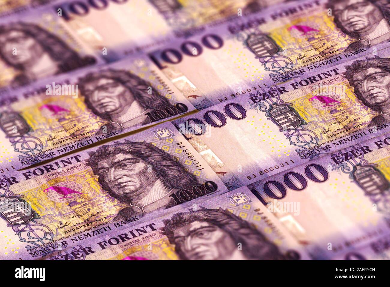 Hungarian forints banknotes background. 500 HUF Stock Photo - Alamy