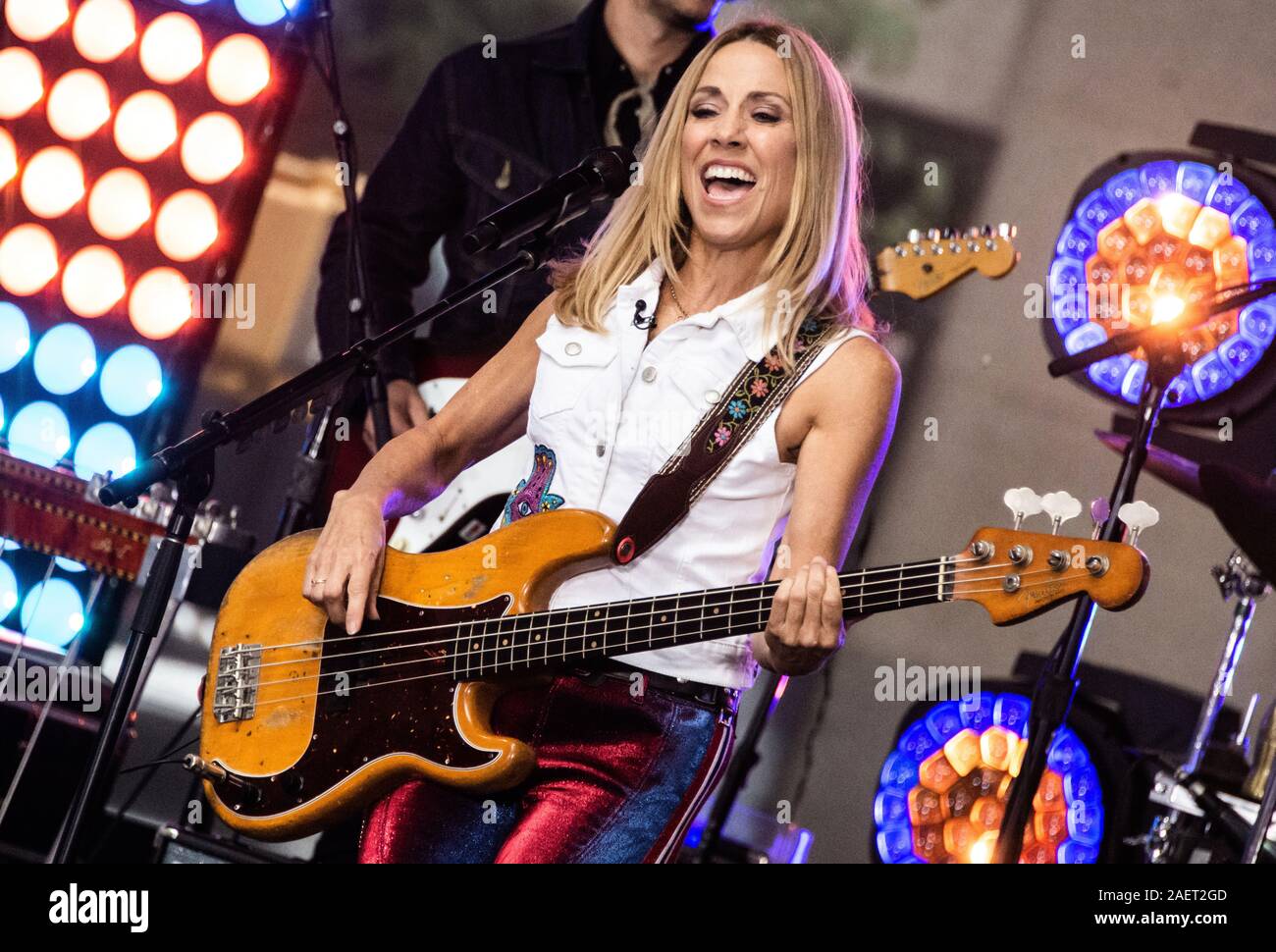 American singer sheryl crow hi-res stock photography and images - Alamy