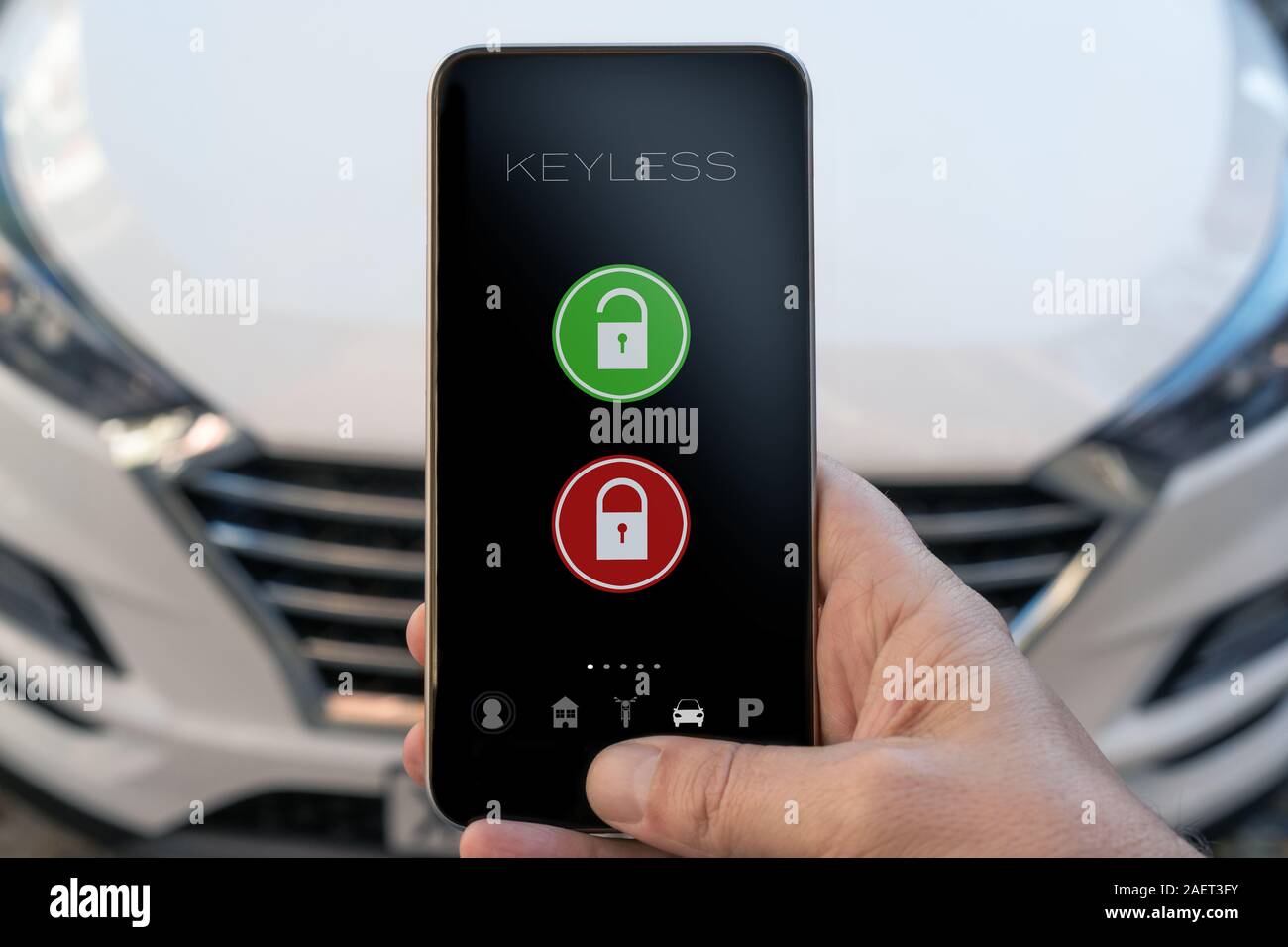 Keyless app smartphone car Stock Photo - Alamy