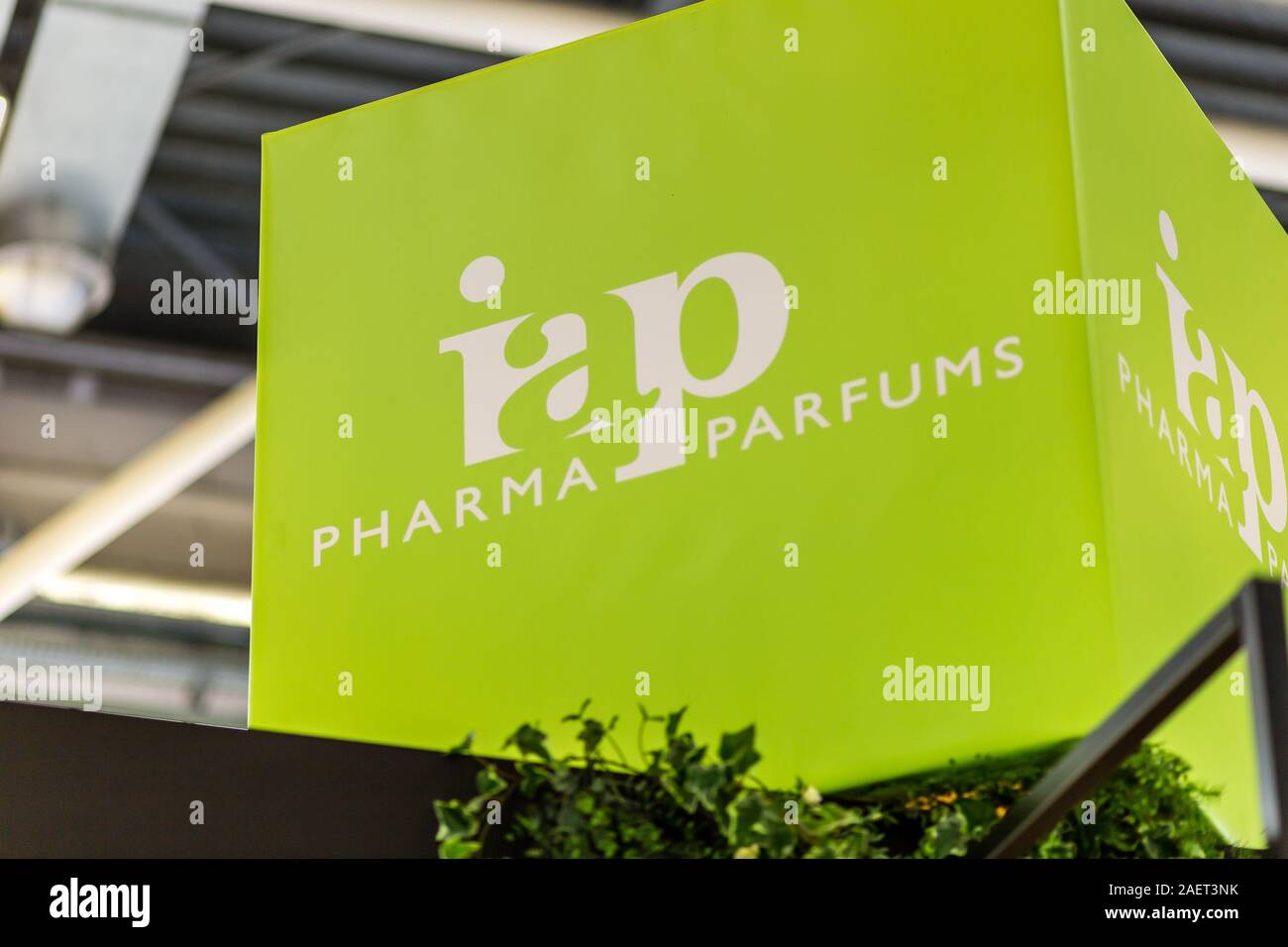 Iap hi-res stock photography and images - Alamy