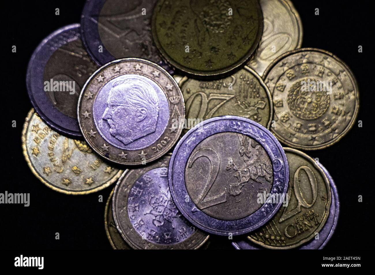 Coin stacker hi-res stock photography and images - Alamy