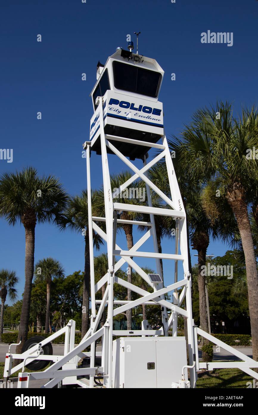 Police watch tower hi-res stock photography and images - Alamy