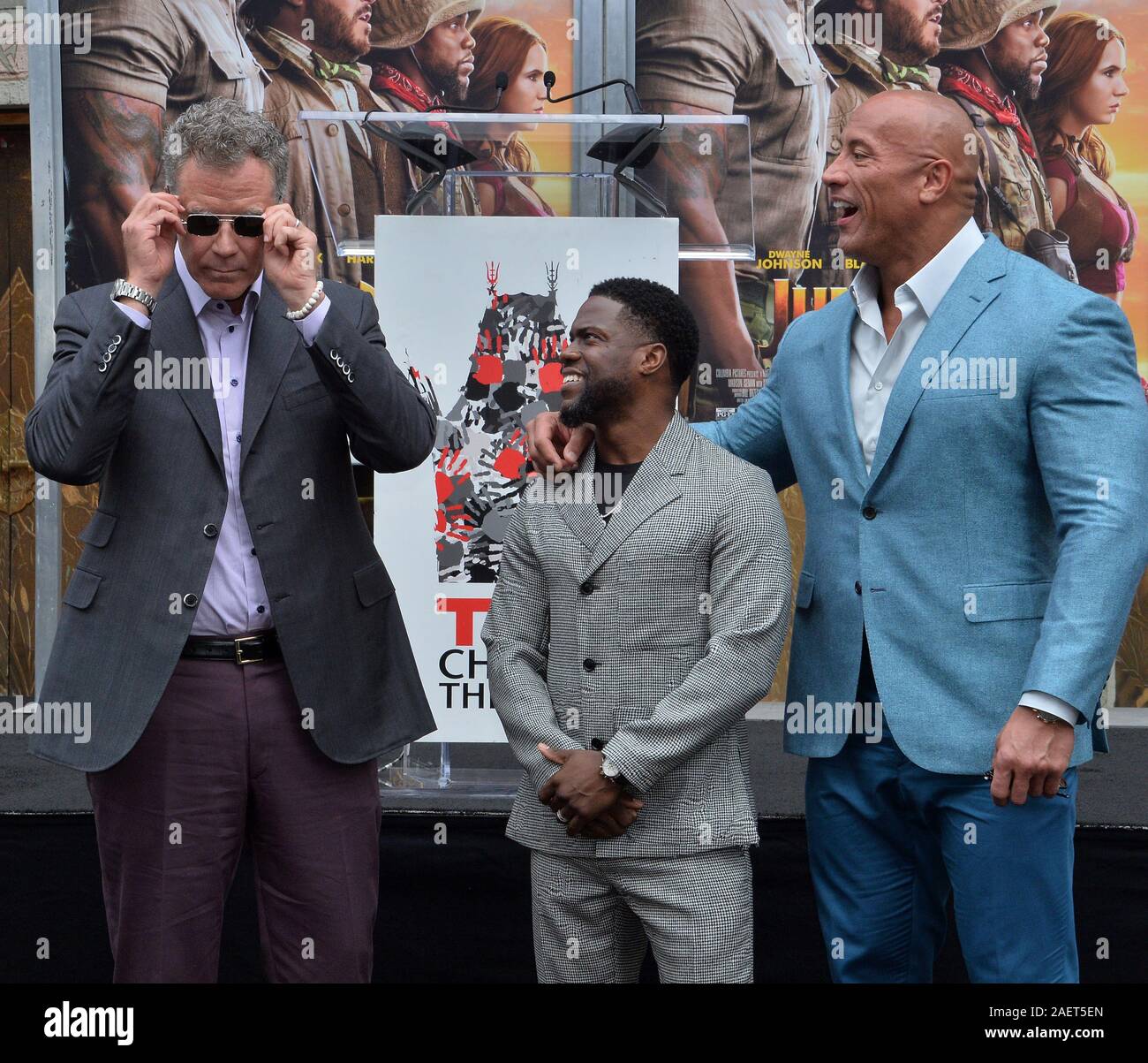 Los Angeles, United States. 10th Dec, 2019. Actors Will Ferrell (L) and ...