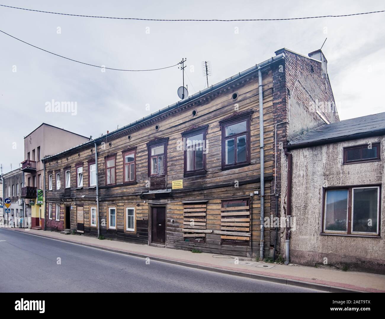 Collapsing town hi-res stock photography and images - Alamy