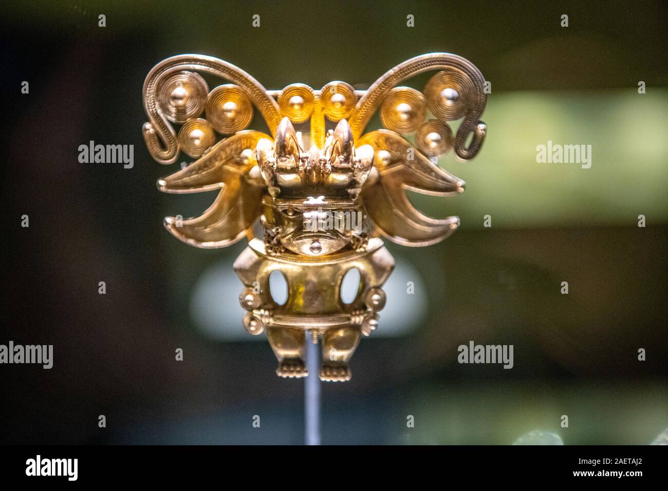 Golden Colombian artifacts housed within the Banco de la República Gold ...