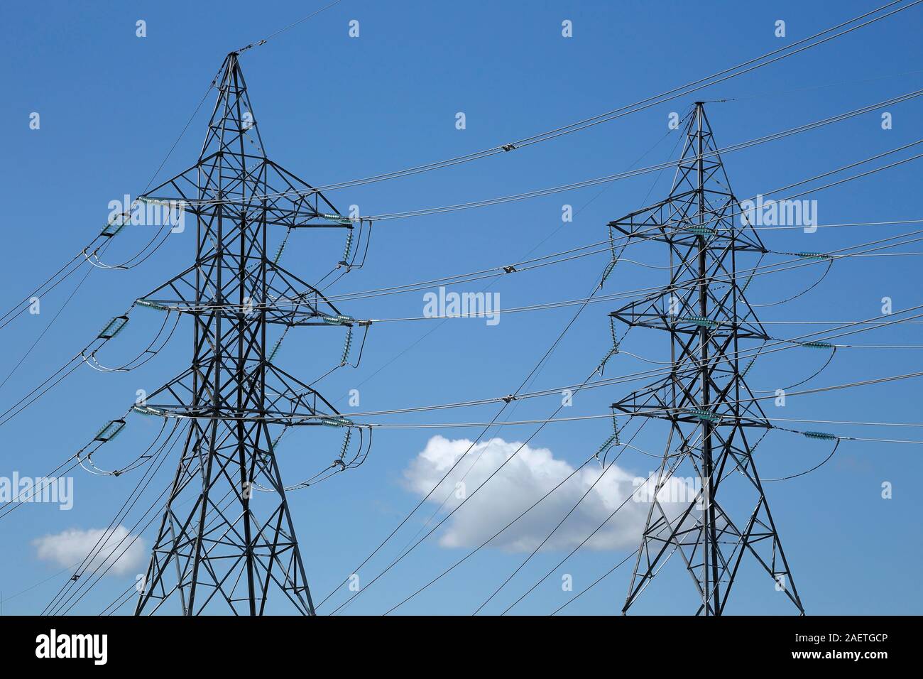 Power lines canada hi-res stock photography and images - Alamy