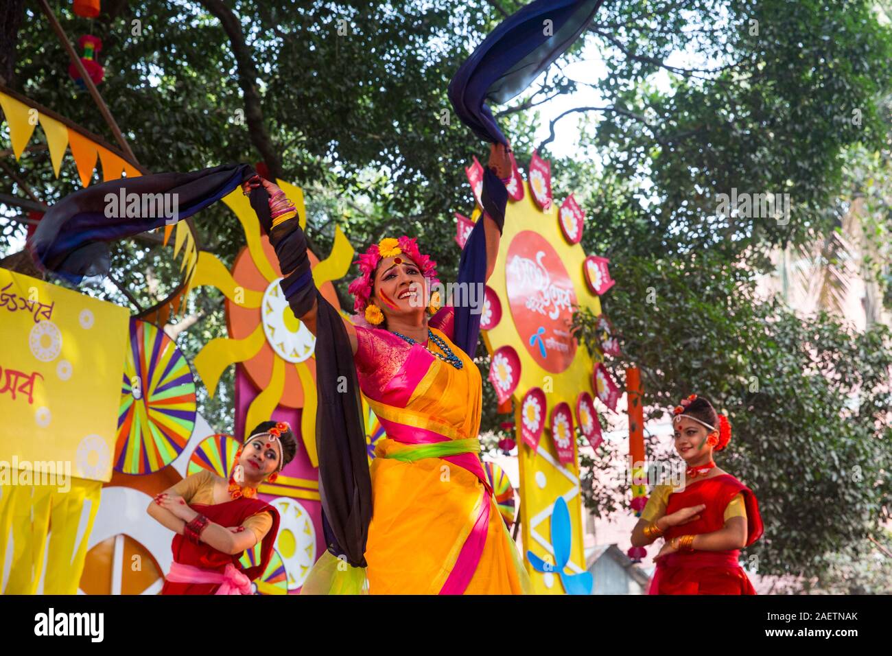 Bengali culture hi-res stock photography and images - Alamy