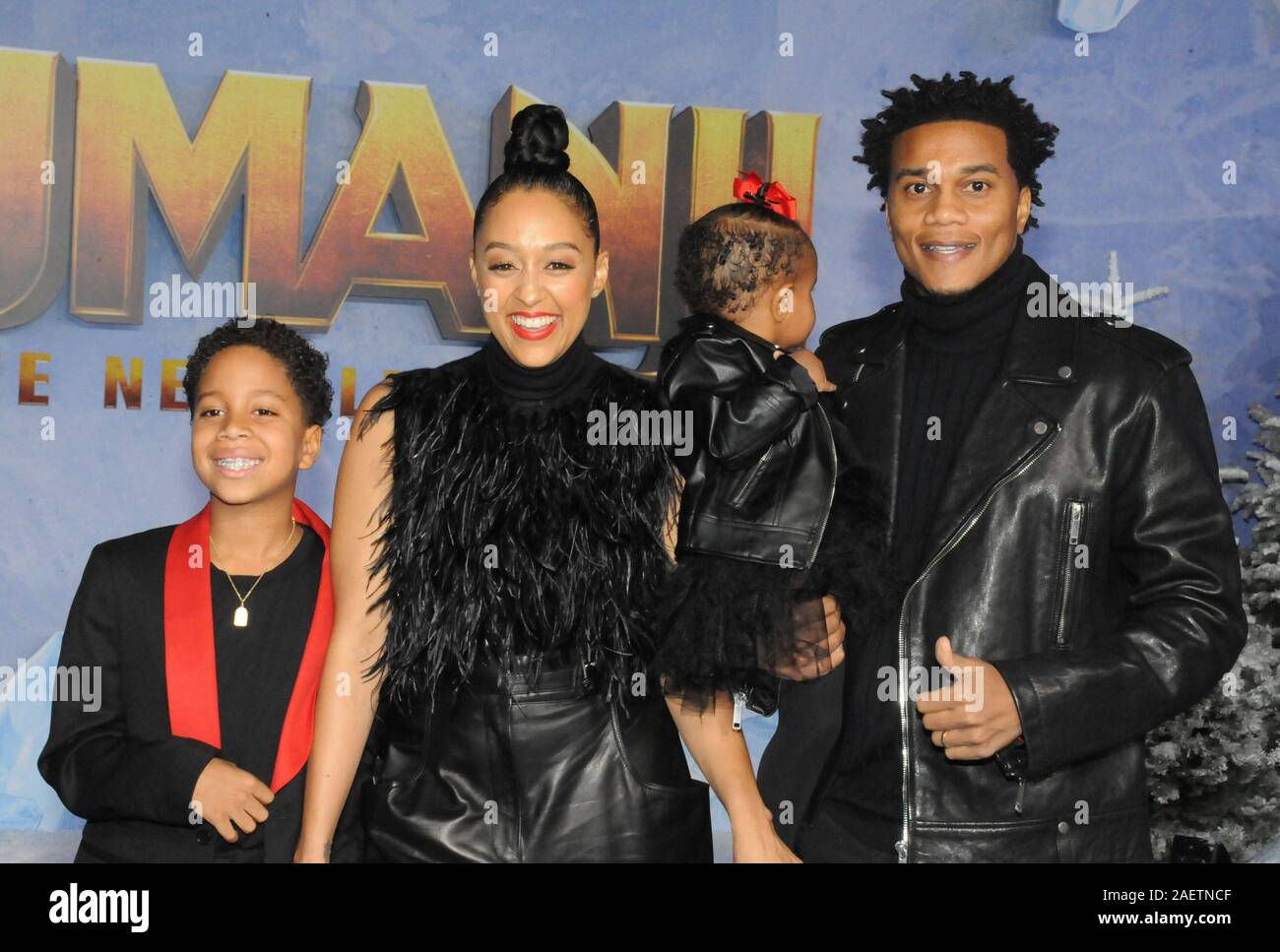 Cory hardrict tia mowry attend hi-res stock photography and images - Alamy