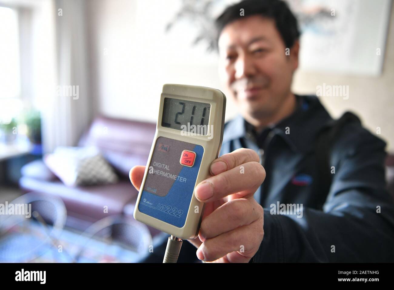 20 degrees celsius hi-res stock photography and images - Alamy