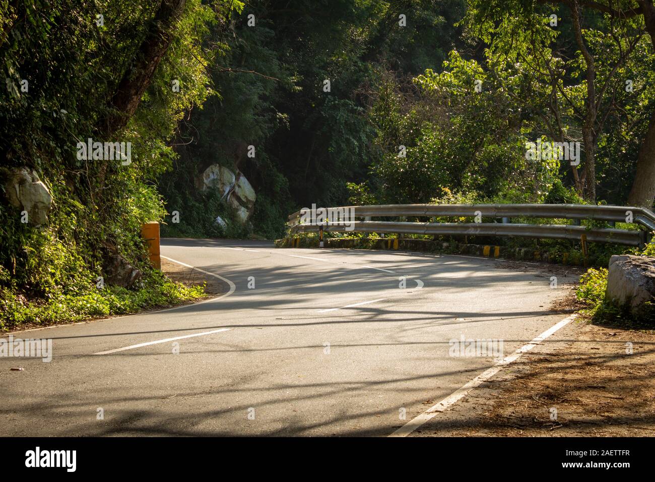 Beautiful Ghat road along the mountain range of Eastern Ghats leading ...