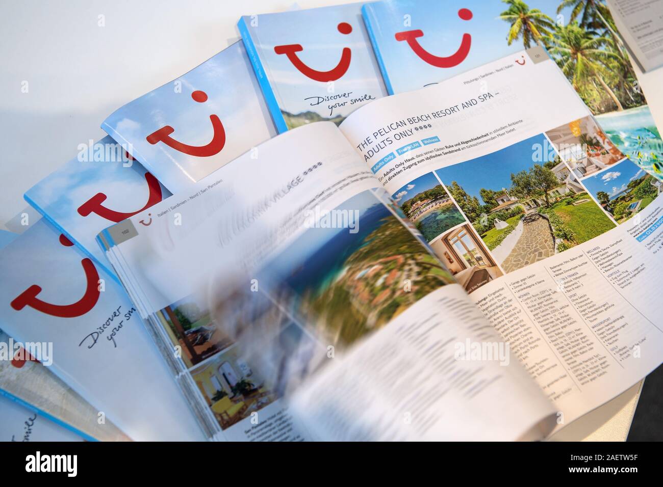 Tui tour operators hi-res stock photography and images - Alamy