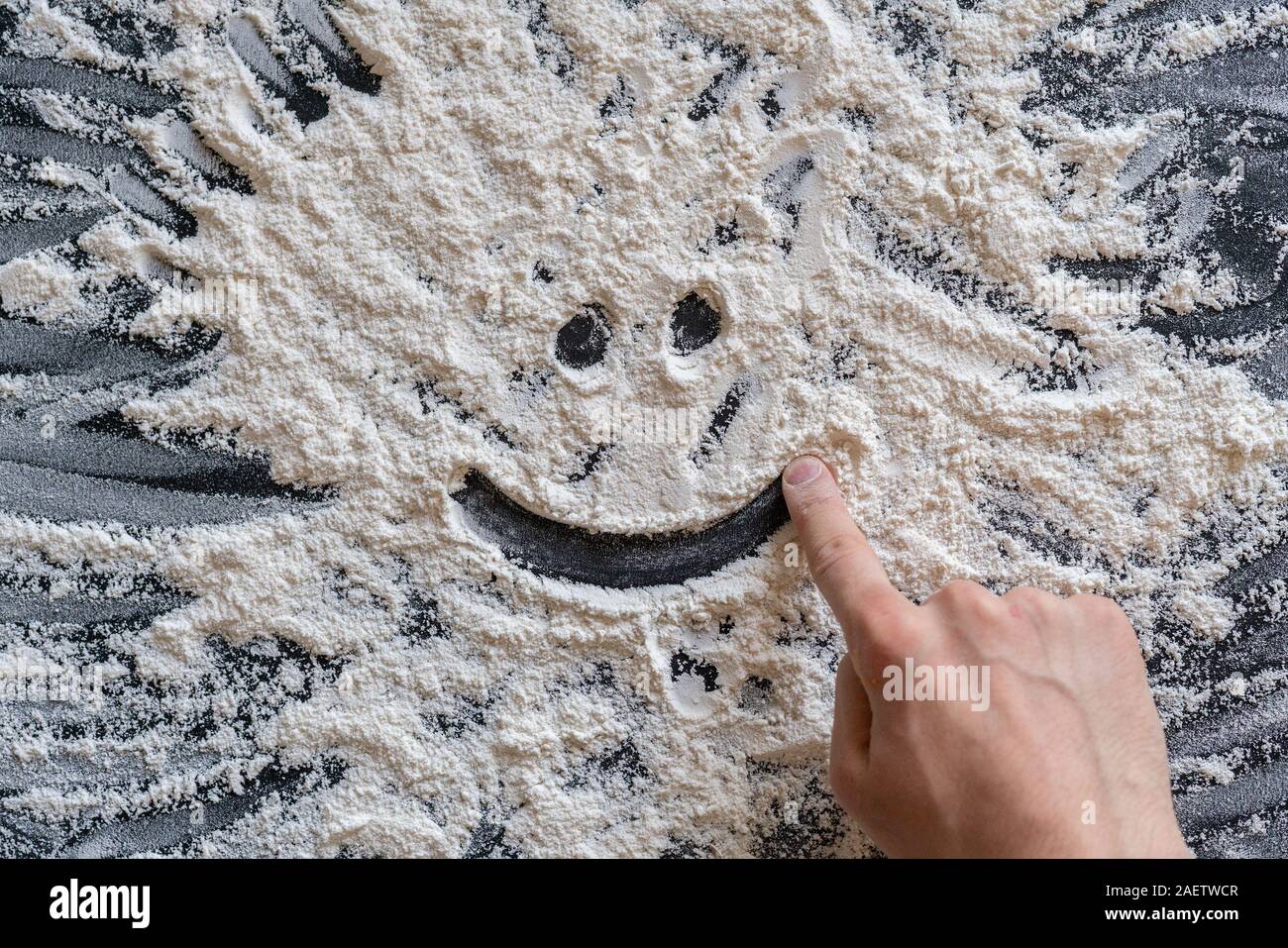 Simple smile hi-res stock photography and images - Alamy