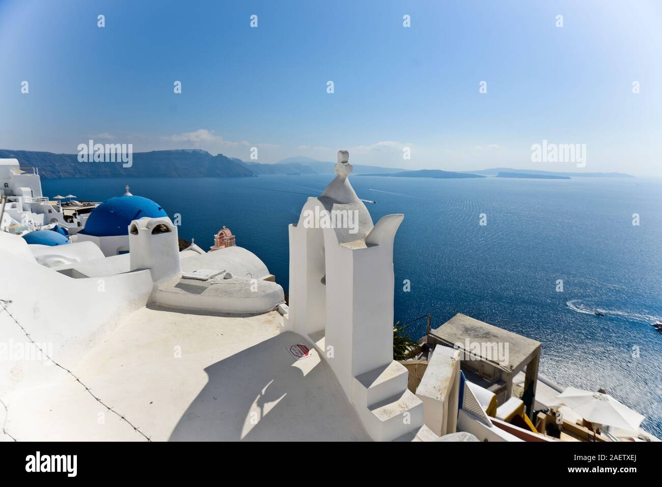 Oia, Santorini: iconic blue dome of the Church of the Resurrection ...