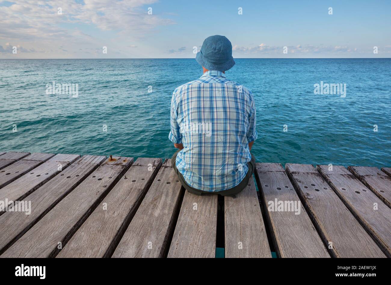 Relaxing on sea hi-res stock photography and images - Alamy