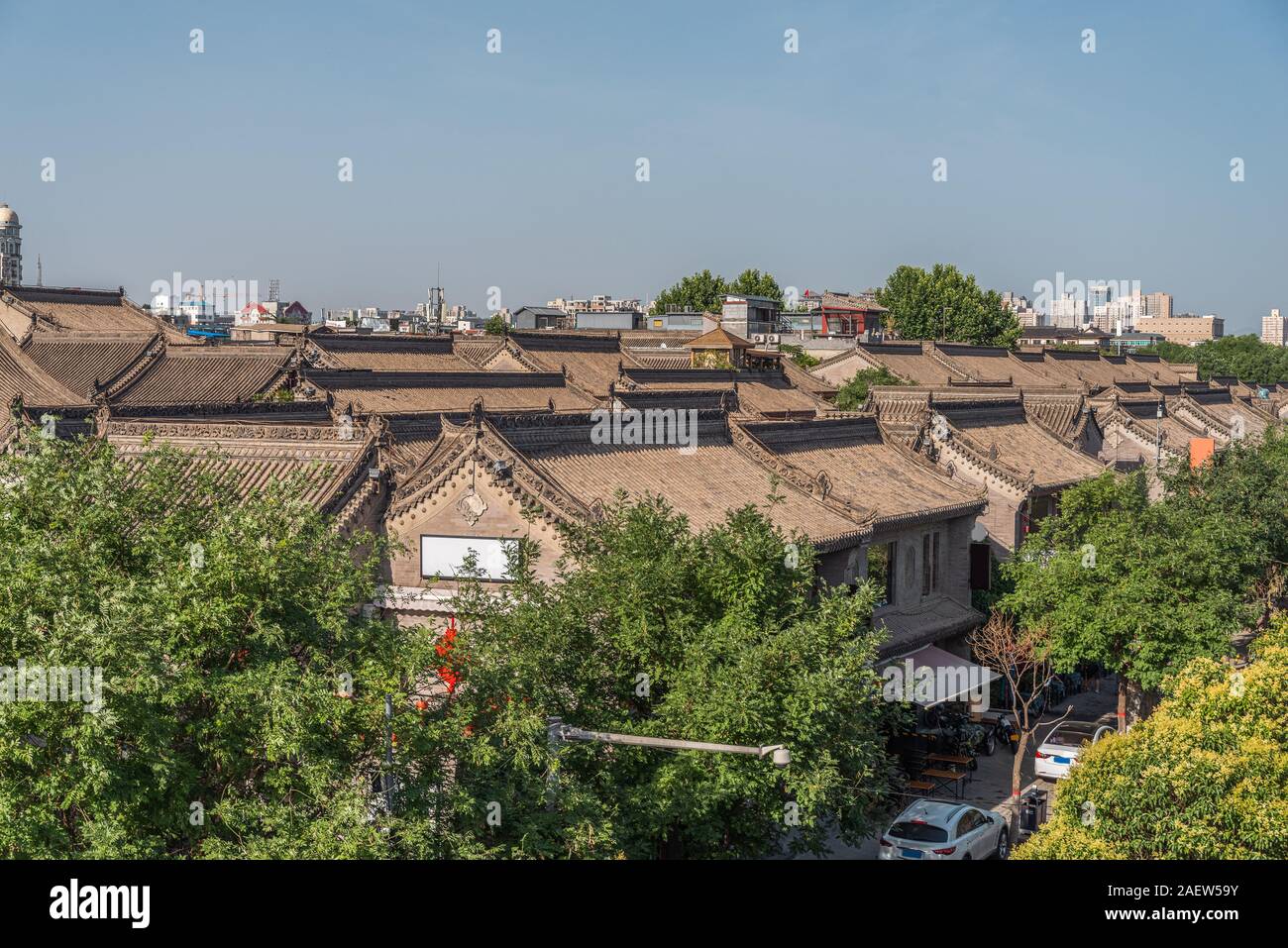 Ancient city wall of xian landscape hi-res stock photography and images ...