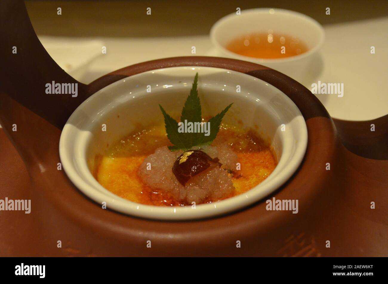 cubilose in pot Stock Photo - Alamy